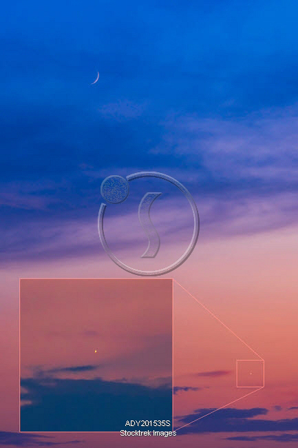 The waxing 3-day-old crescent Moon above the crescent Venus at sunset ...